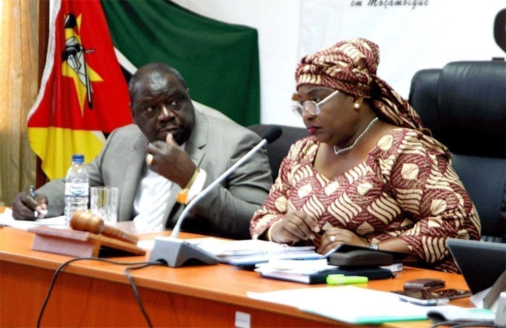 Government May Approve Today the New Minimum Wages • 360 Angola