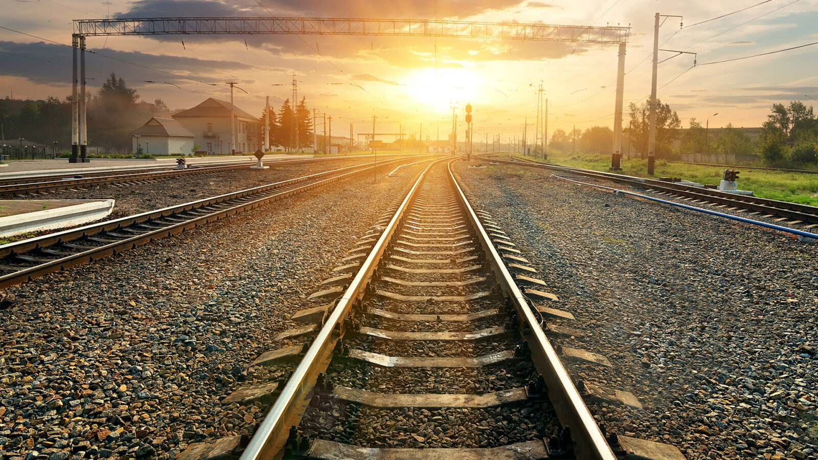 Biden Meets African Leaders in Angola to Advance Lobito Railway Project ...
