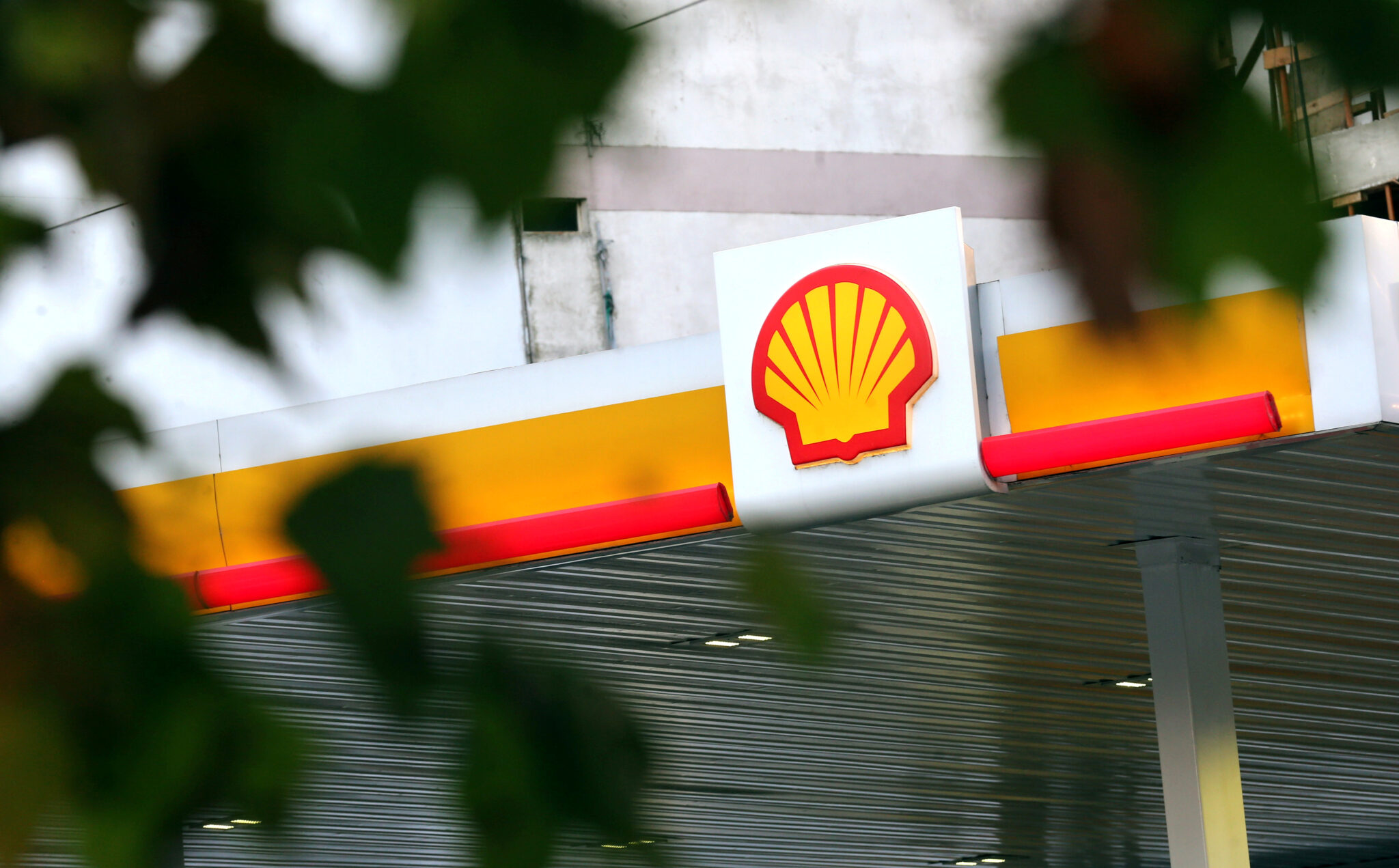 Shell Acquires Stakes in Two Offshore Blocks from Chevron • 360 Angola