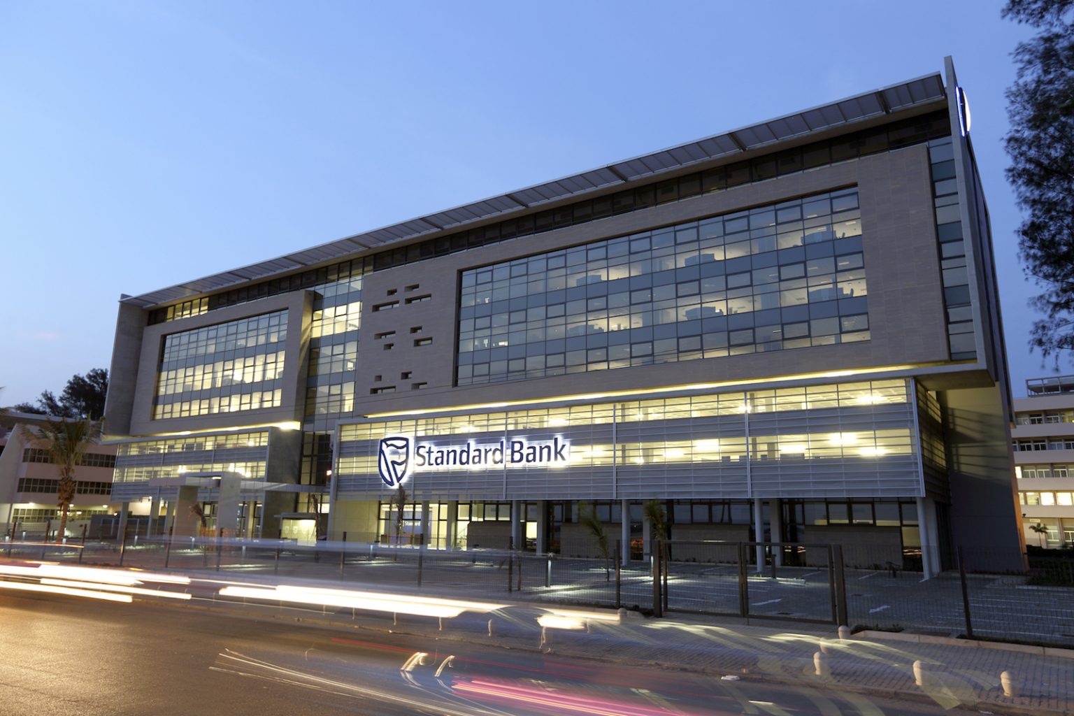 Standard Bank Angola ‘Secures’ J.P. Morgan as Correspondent Bank for ...