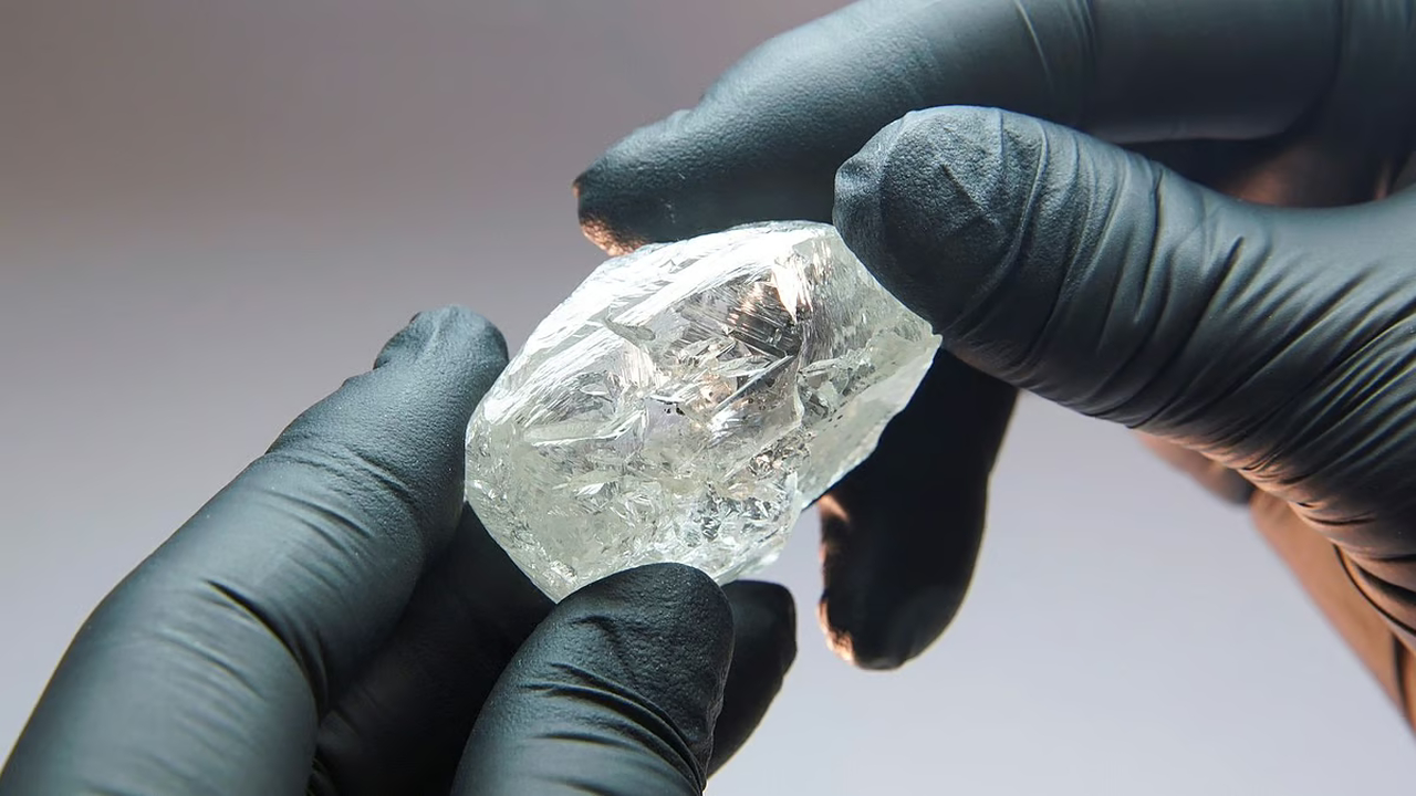 Luanda Agreement Signed to Promote African Natural Diamonds • 360 Angola