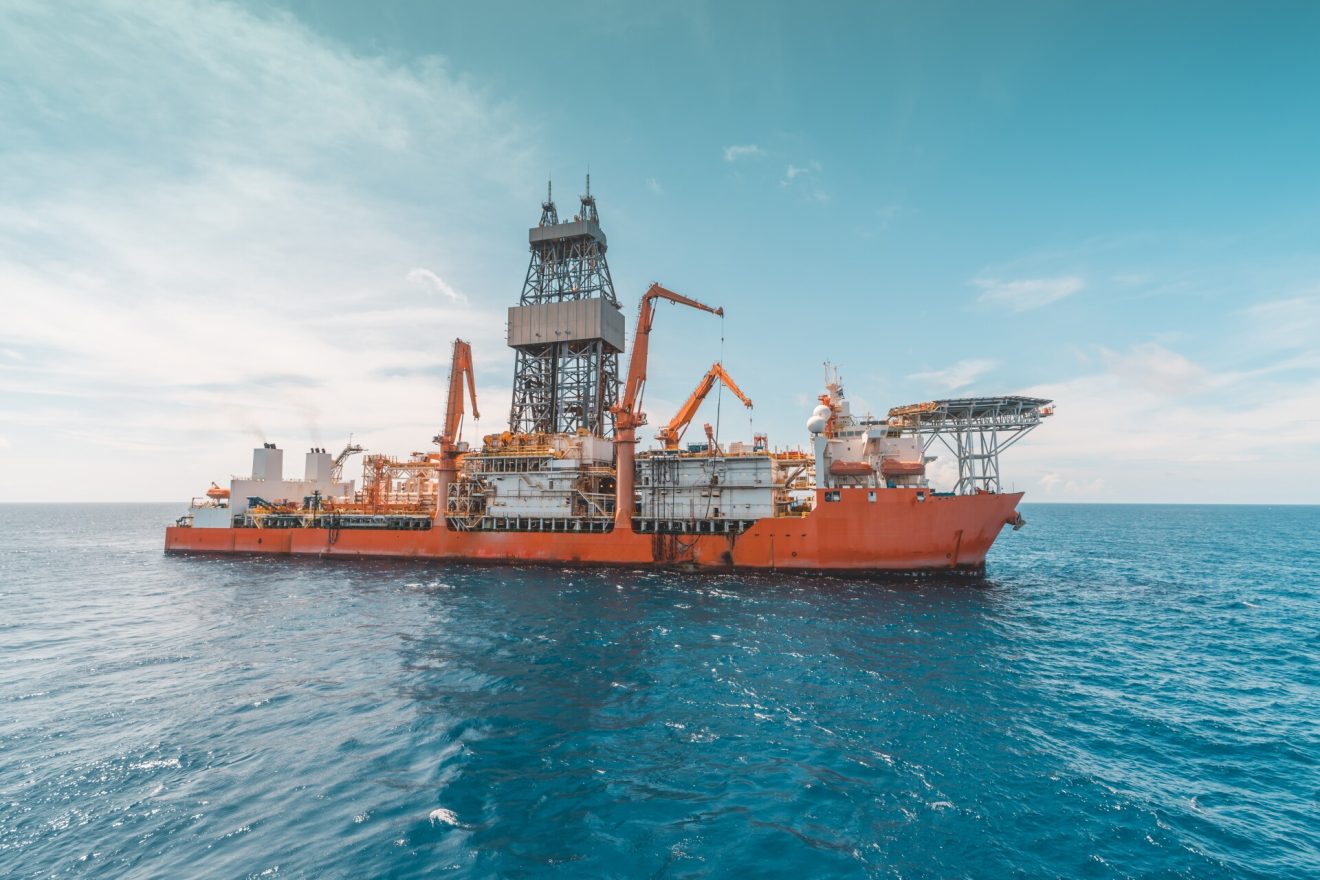 Mozambique’s Coral North LNG Project Approved at $7.2 Billion • 360 Angola